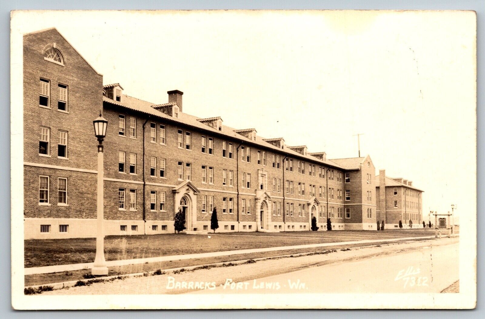 US Army Postcard - WW1 World War 1 - Fort Lewis - Washington - Barracks ...