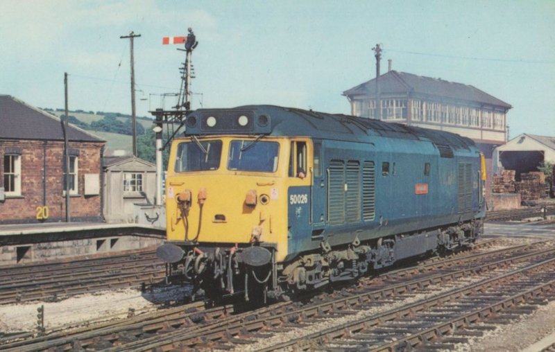 Fifty Class Indomitable 50016 Train at Waterloo Station 1981 Postcard ...