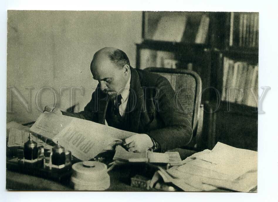 136983 RUSSIAN LENIN in his Study in Kremlin 1918 old pc | Topics ...
