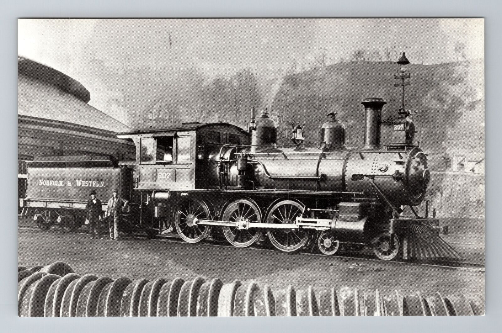 Trains - Early 1900's Norfolk & Western Steam Locomotive #207 Chrome ...
