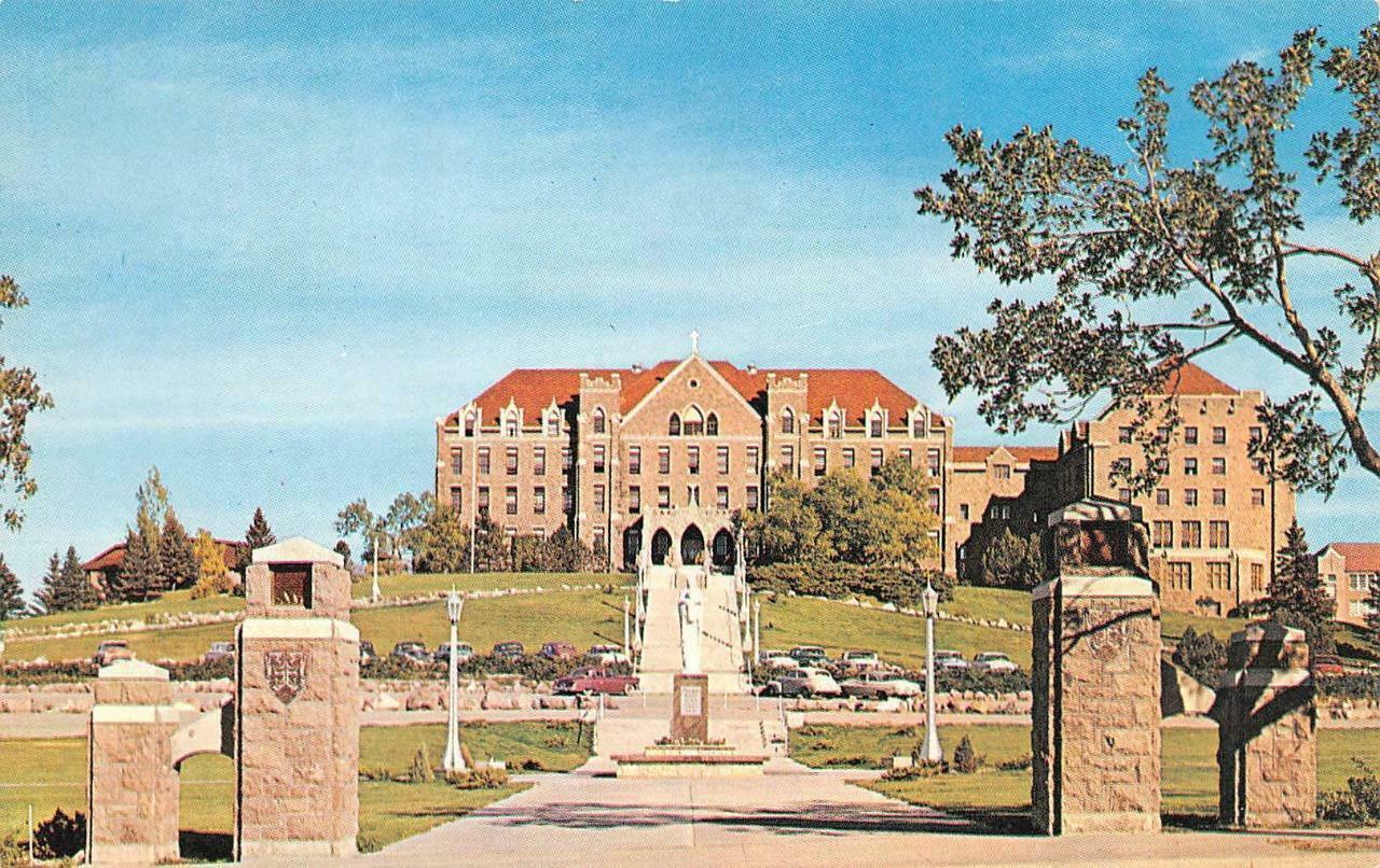 HELENA, Montana MT CARROLL COLLEGE Campus View~50's Cars VINTAGE ...