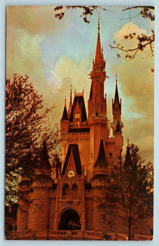 Postcard Walt Disney World Cinderella Castle Magic Kingdom Fantasyland ...