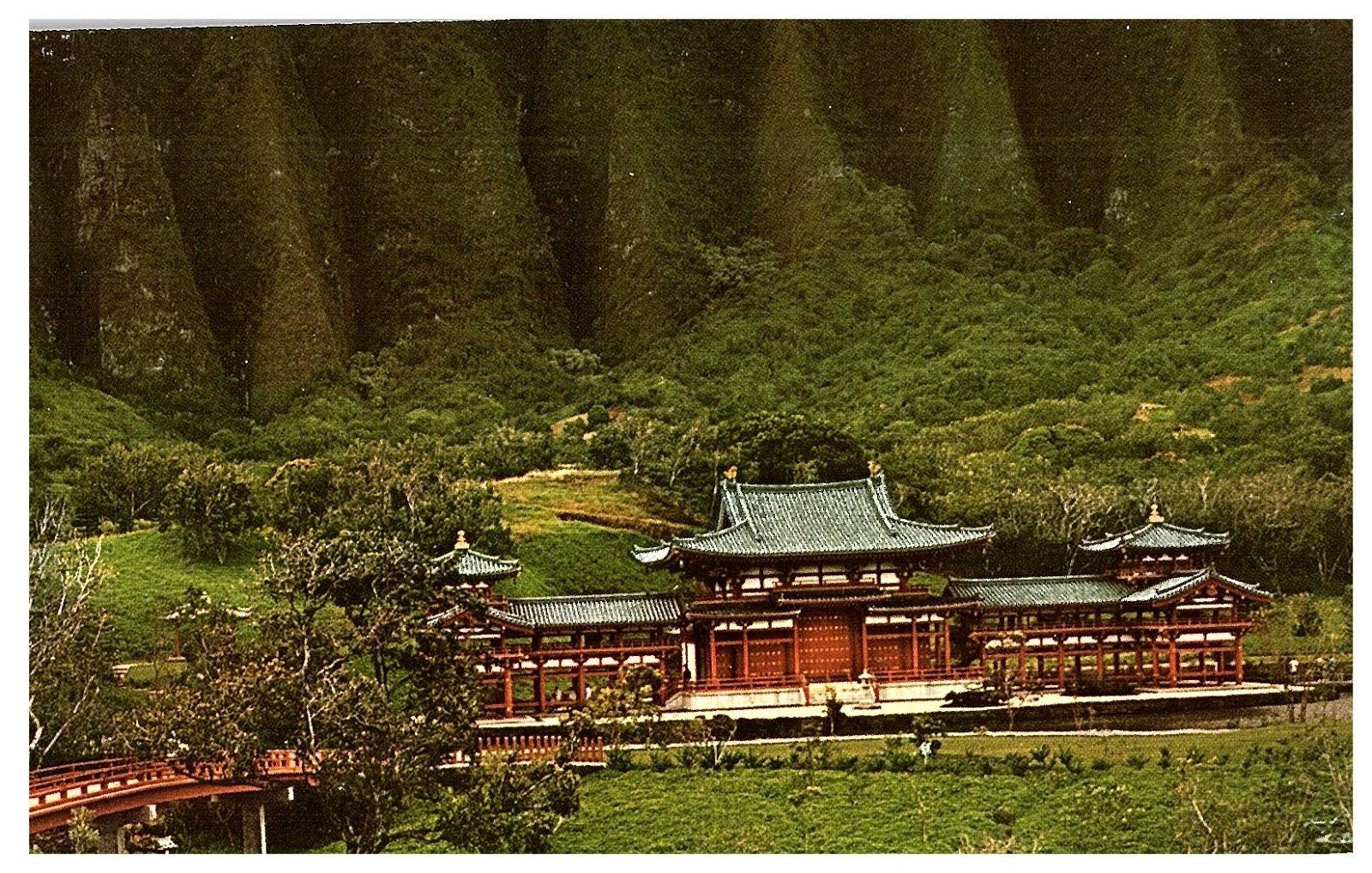 Byodo-In Japanese Temple at Valley of Temples Honolulu Hawaii Postcard ...