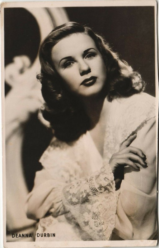 PC DEANNA DURBIN, MOVIE STAR, Vintage REAL PHOTO Postcard (b37411 ...