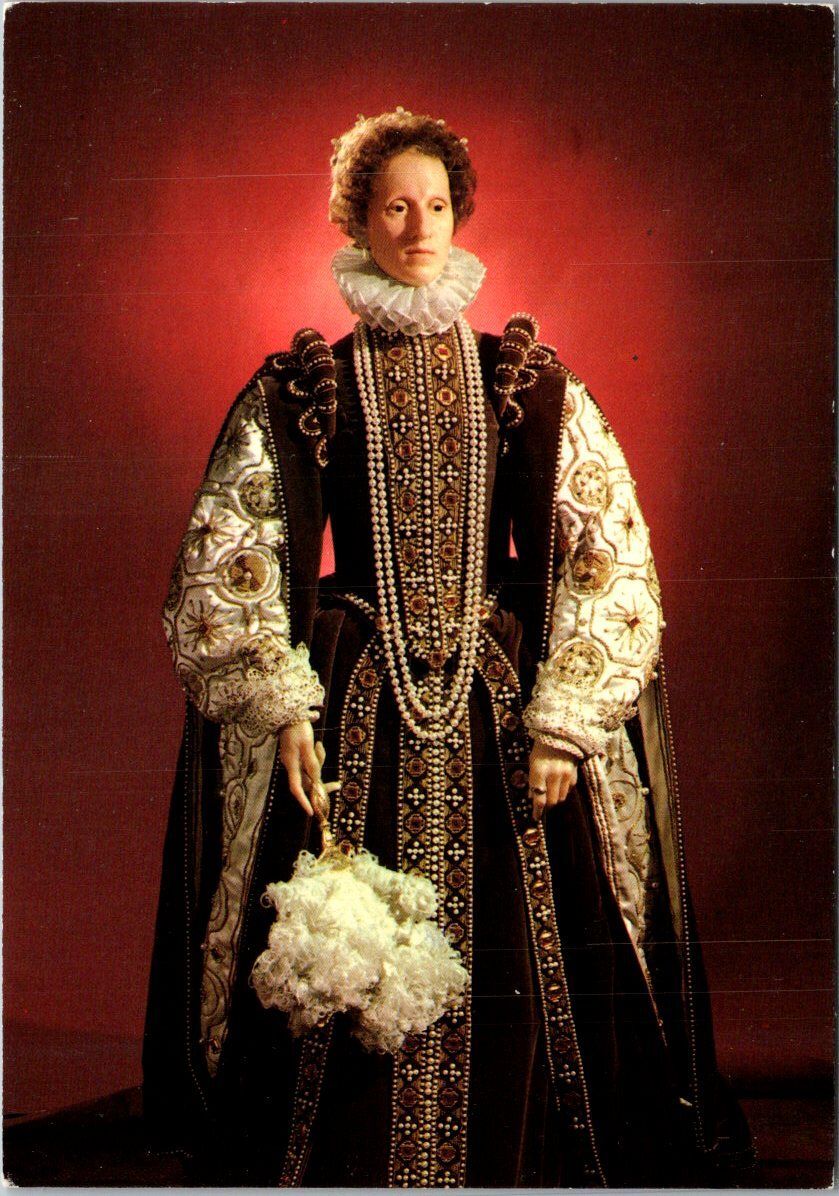 England London Madam Tussaud's Wax Museum Queen Elizabeth I | Europe ...