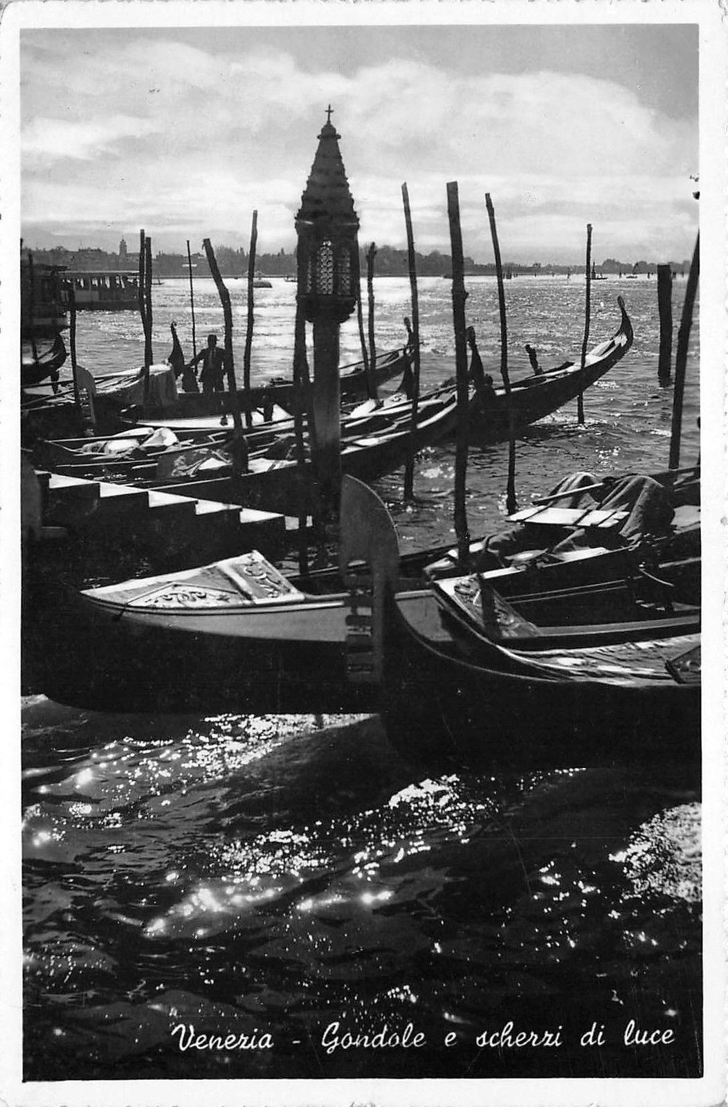 BF34222 venezia gondole e scherri di luce italy front/back scan ...