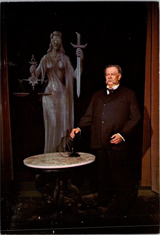 William H. Taft, Parade of Presidents Wax Museum Keystone SD Postcard ...