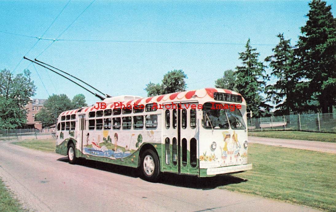 Miami Valley Regional Transit Authority Summertime Bus, Dayton Ohio ...