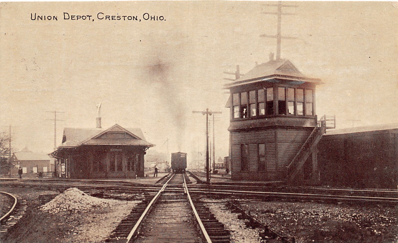 J37/ Creston Ohio Postcard c1910 Union Railroad Depot 138 | United ...