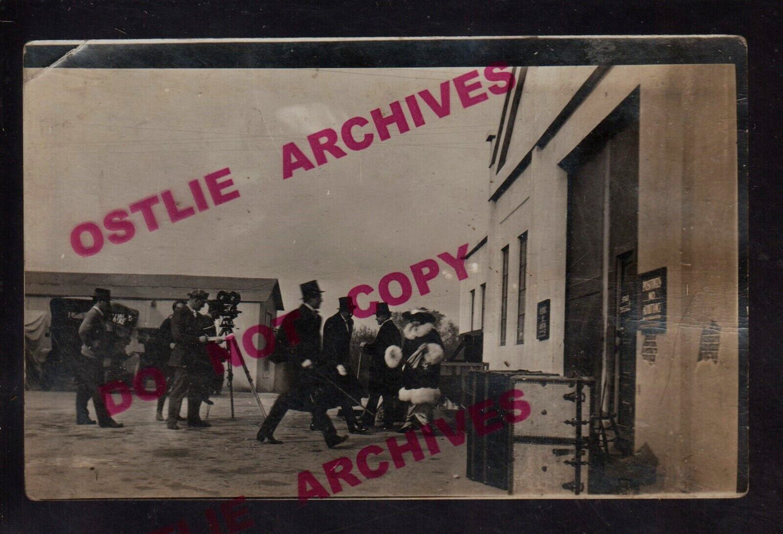 Universal City CALIFORNIA RPPC c1915 MOVIE STUDIO Set MOVIE CAMERA ...