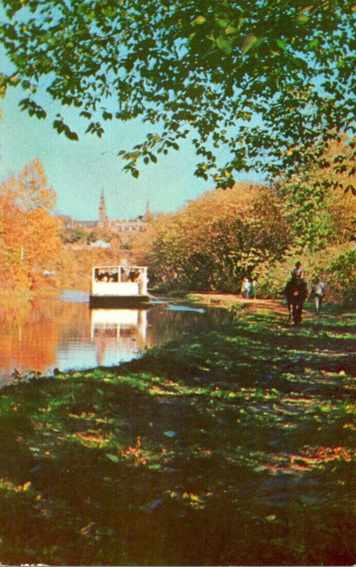 Washington D C Mule Drawn Barge On The Chesapeake and Ohio Canal ...