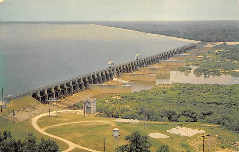 Sandy dam and Spillway Charleston, South Carolina | United States ...