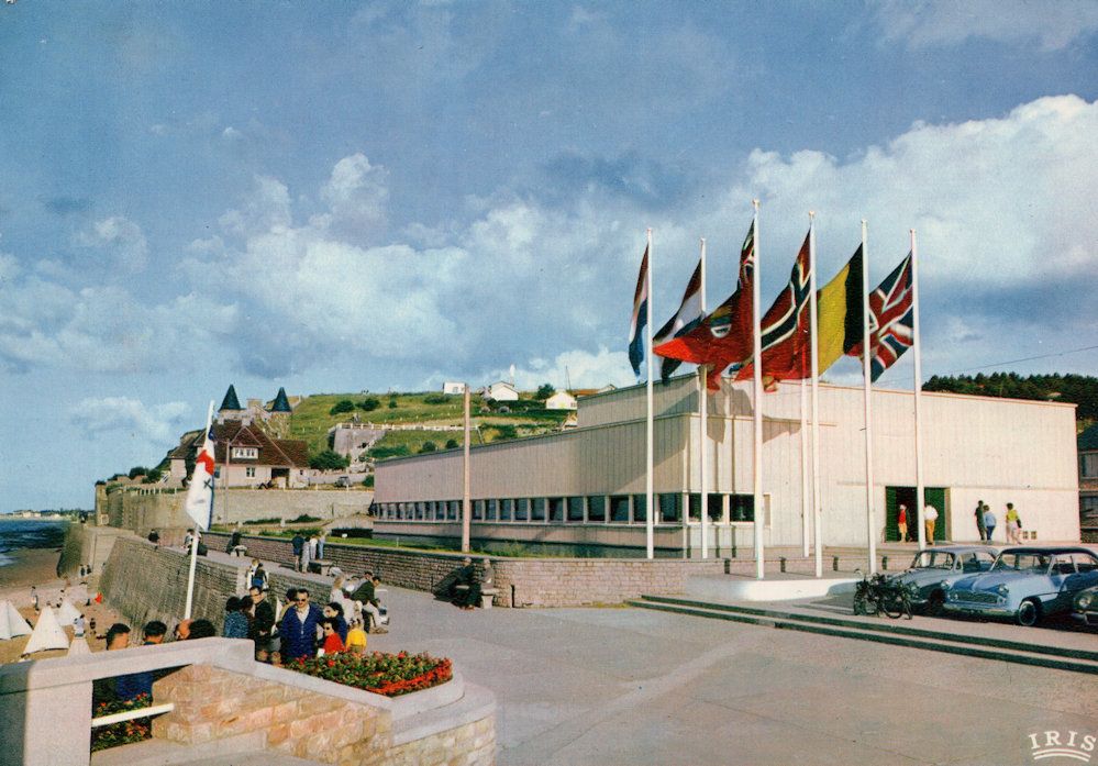 Arromanches Musee Military Museum French Postcard | Topics - Militaria ...