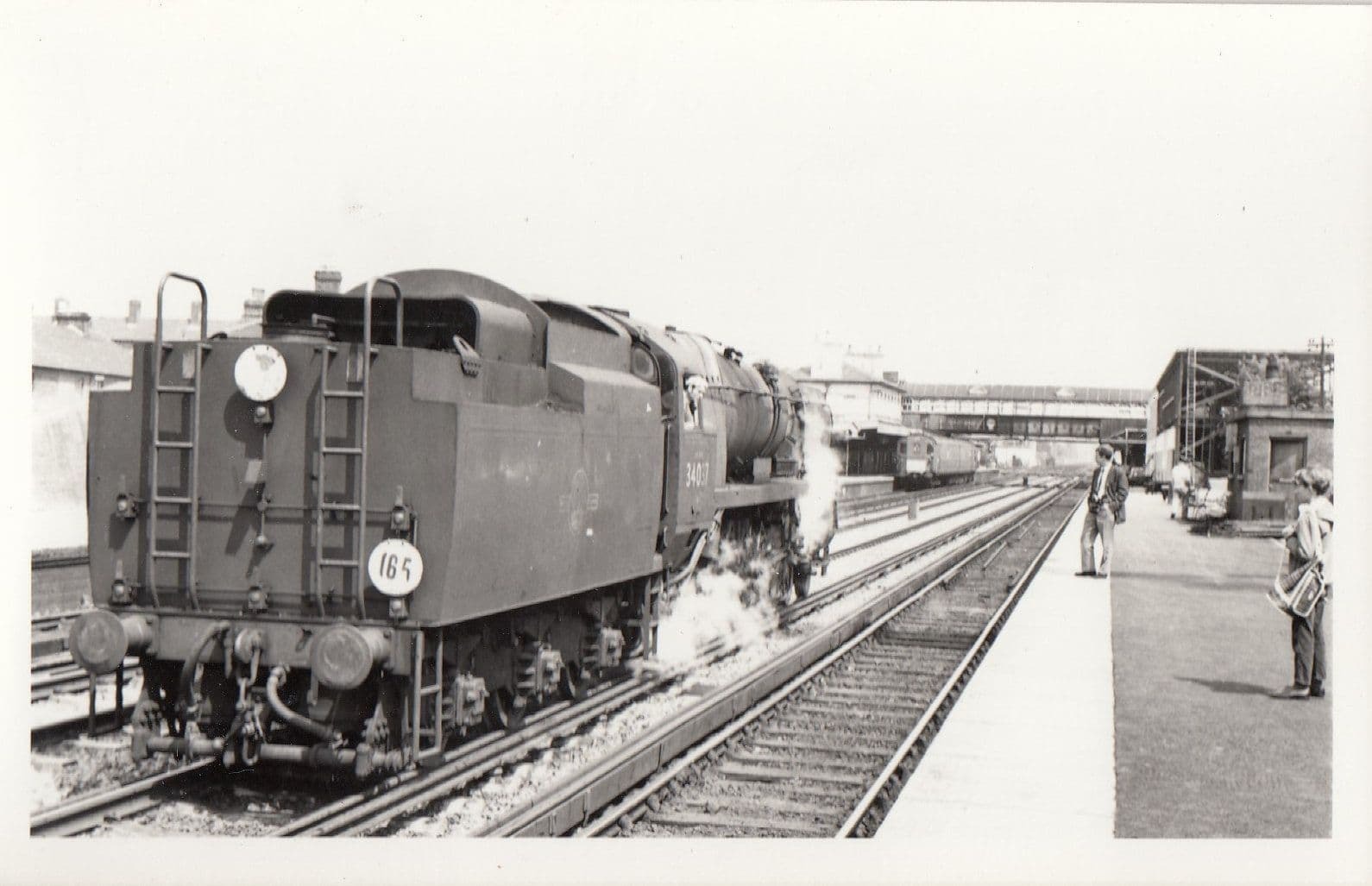 Unidentified Train At Eastleigh Station in June 1967 Vintage Railway ...