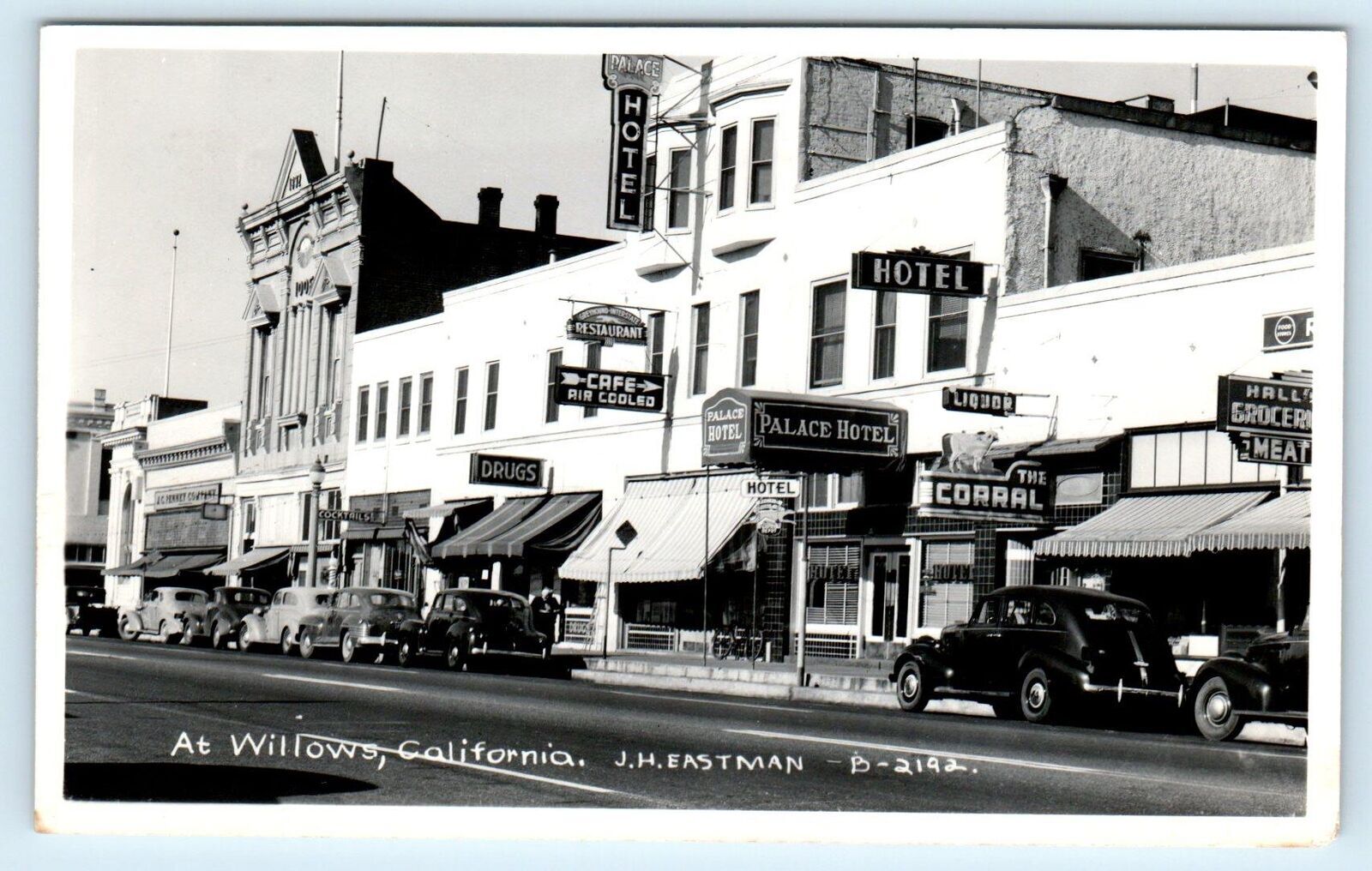 RPPC WILLOWS, California CA ~ STREET SCENE Palace Hotel, Corral c1940s ...