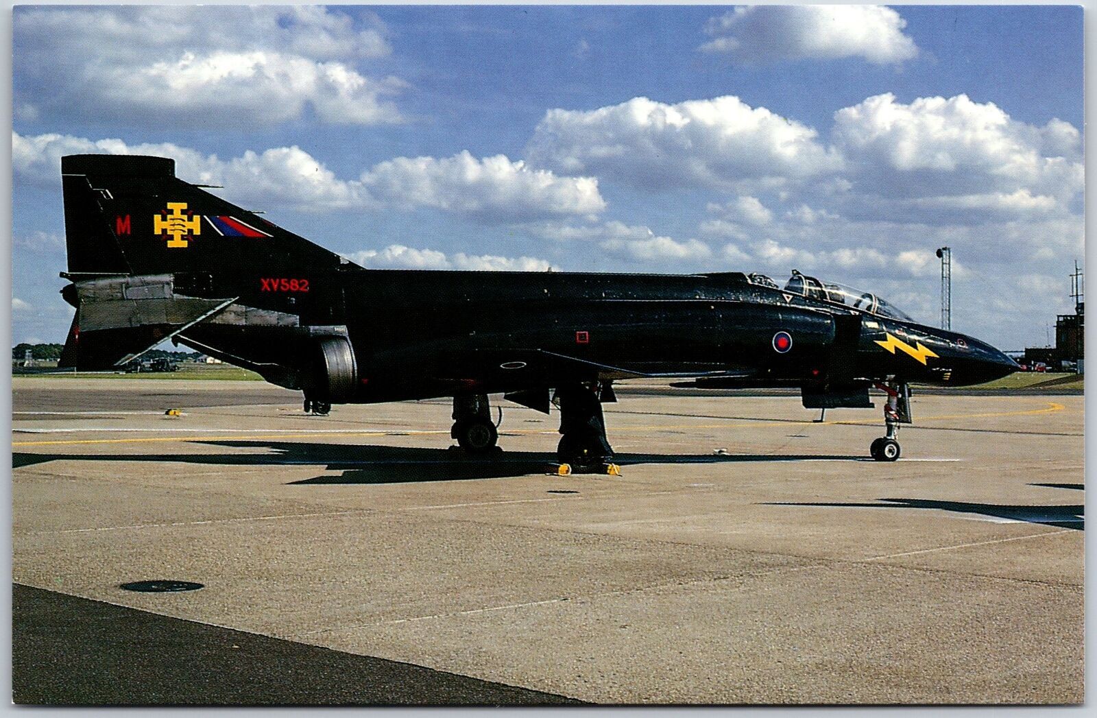 Airplane MDD Phantom FG.1 XV582/M of 111 Sqdn RAF Mildenhall Military ...