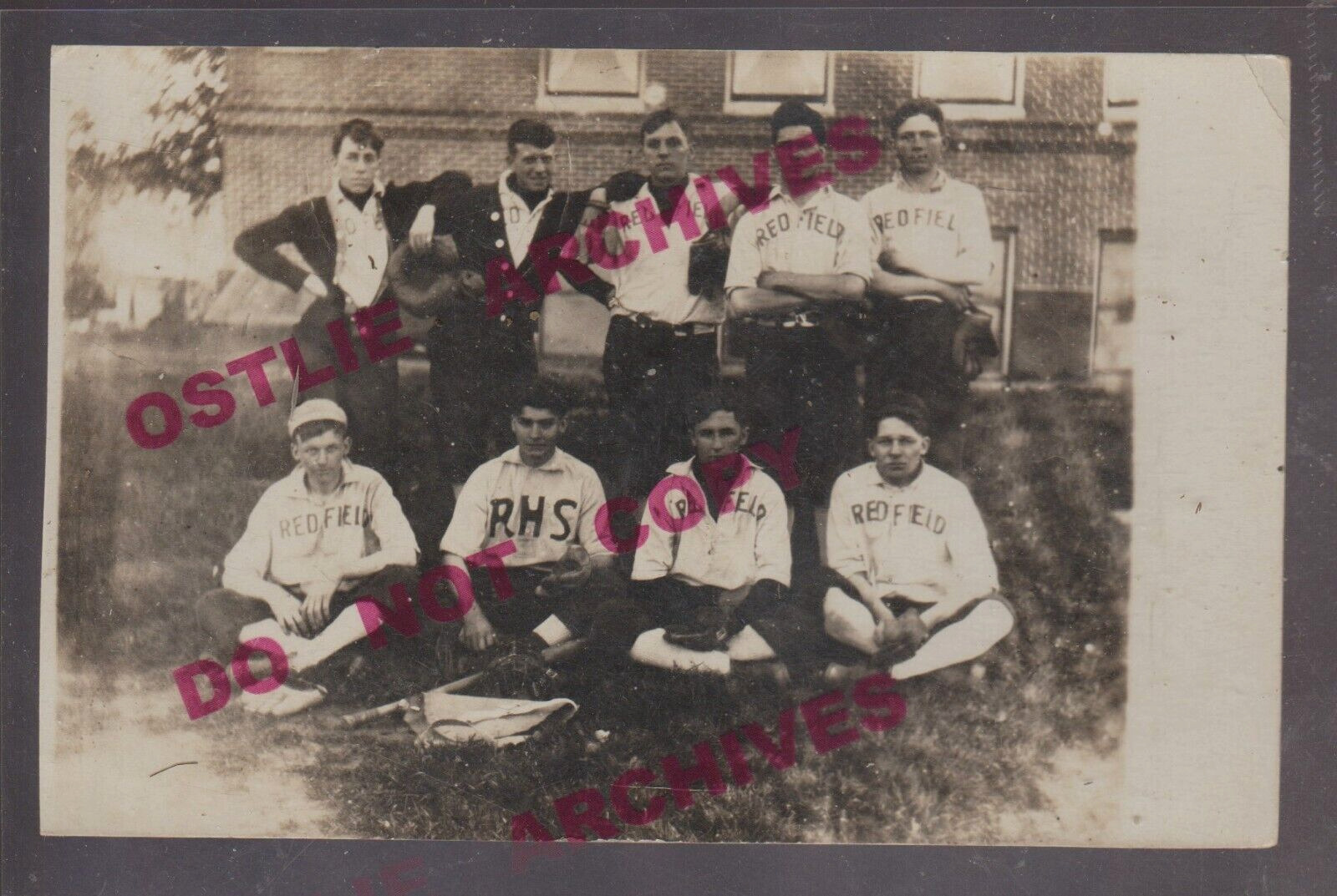 Redfield IOWA RPPC 1910 BASEBALL TEAM Posing Uniforms BILL ANDERSON ...