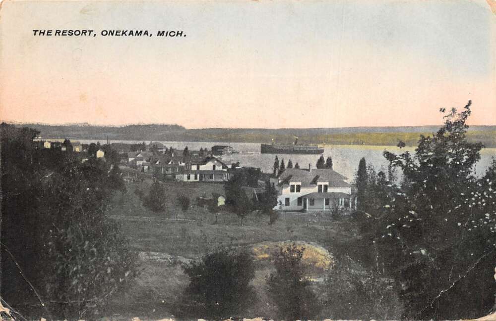 Onekama Michigan The Resort Birds Eye View Vintage Postcard AA66554 ...