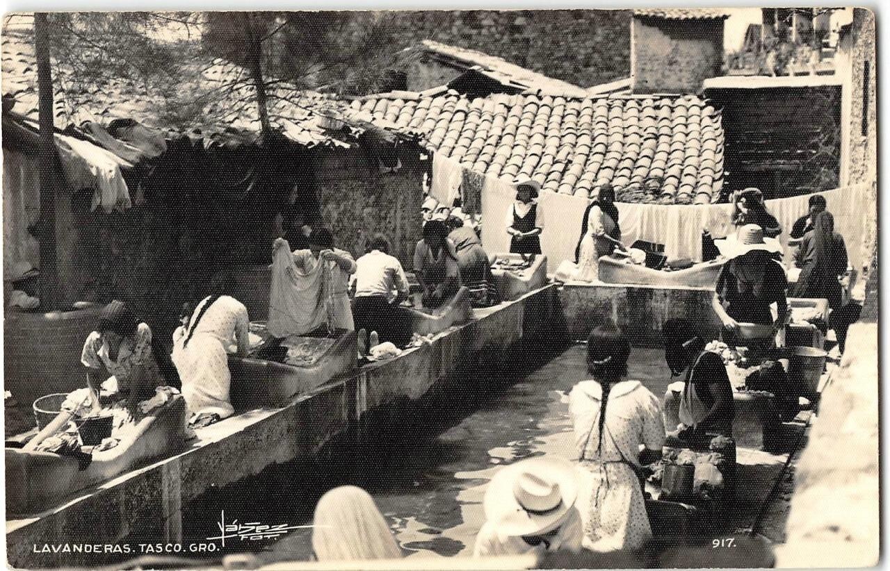 Lavanderas RPPC Tasco, Mexico Washing Clothes Taxco 1930s Vintage Photo ...