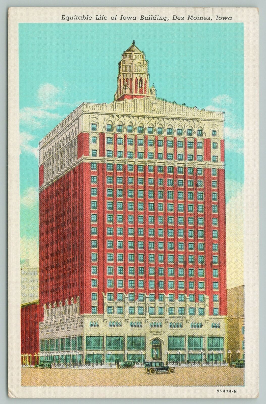 Des Moines Iowa~Life of Iowa Building~1920s Postcard | United States ...
