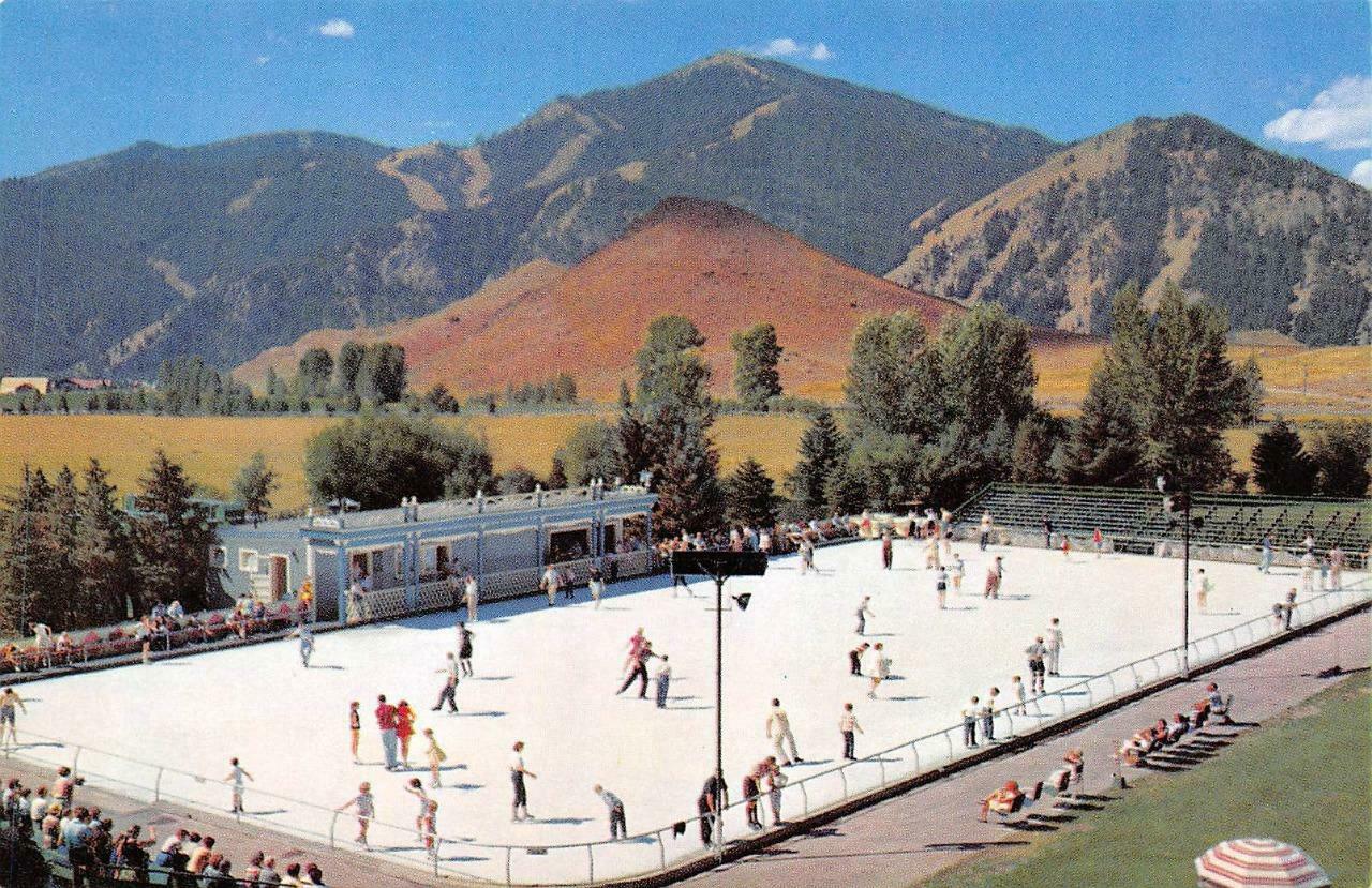 SUN VALLEY, ID Idaho OUTDOOR ICE SKATING RINK Roadside c1950's Chrome ...