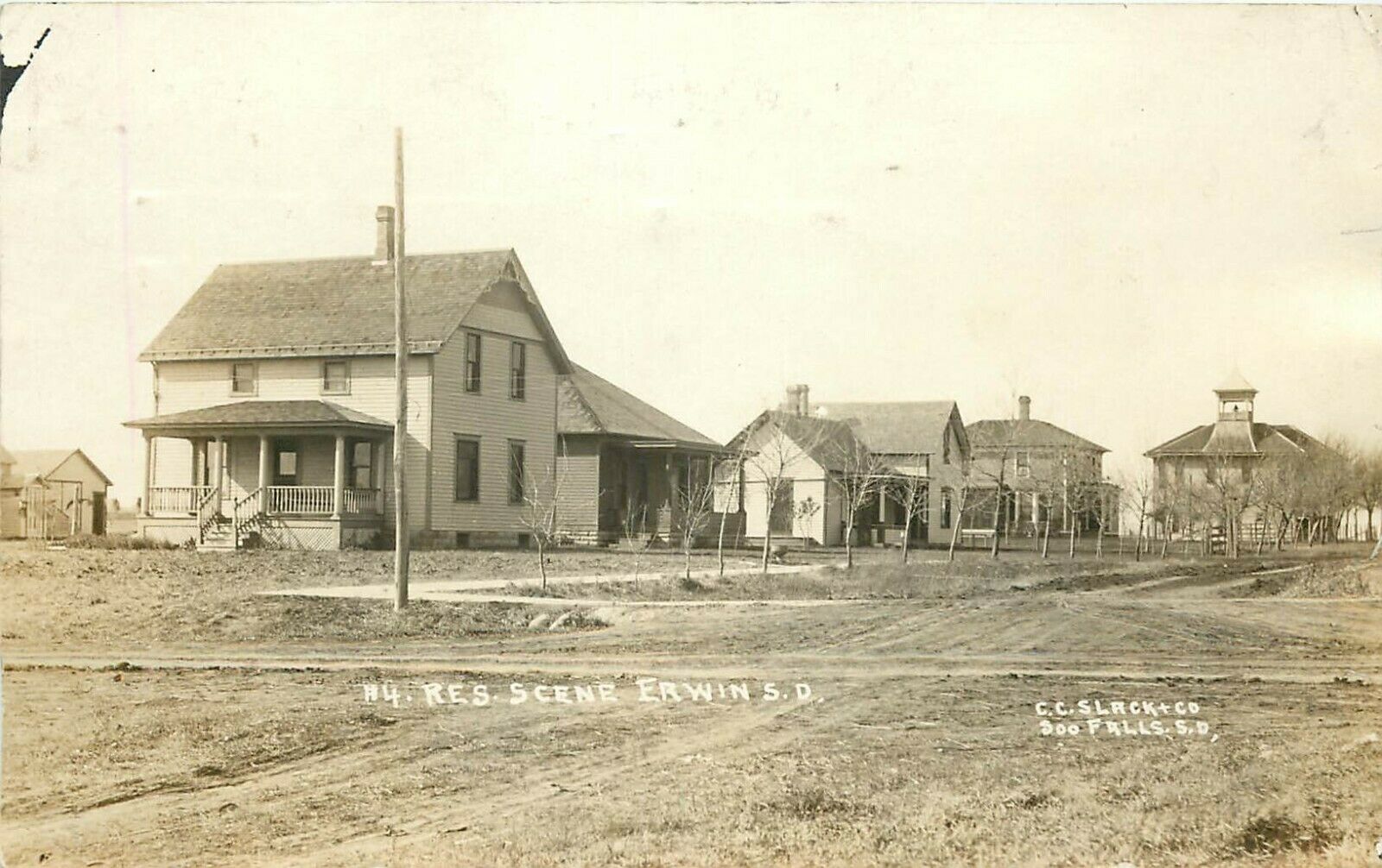 c1913 RPPC Postcard Residences & Schoolhouse, Erwin SD Kingsbury Co ...
