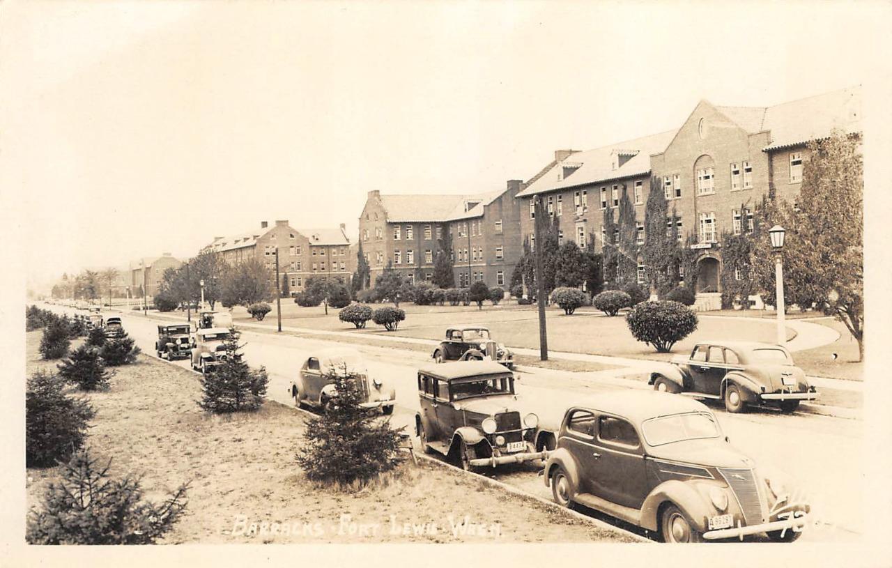 RPPC FORT LEWIS, WA Barracks, Street, Cars Military Ellis Photo ...