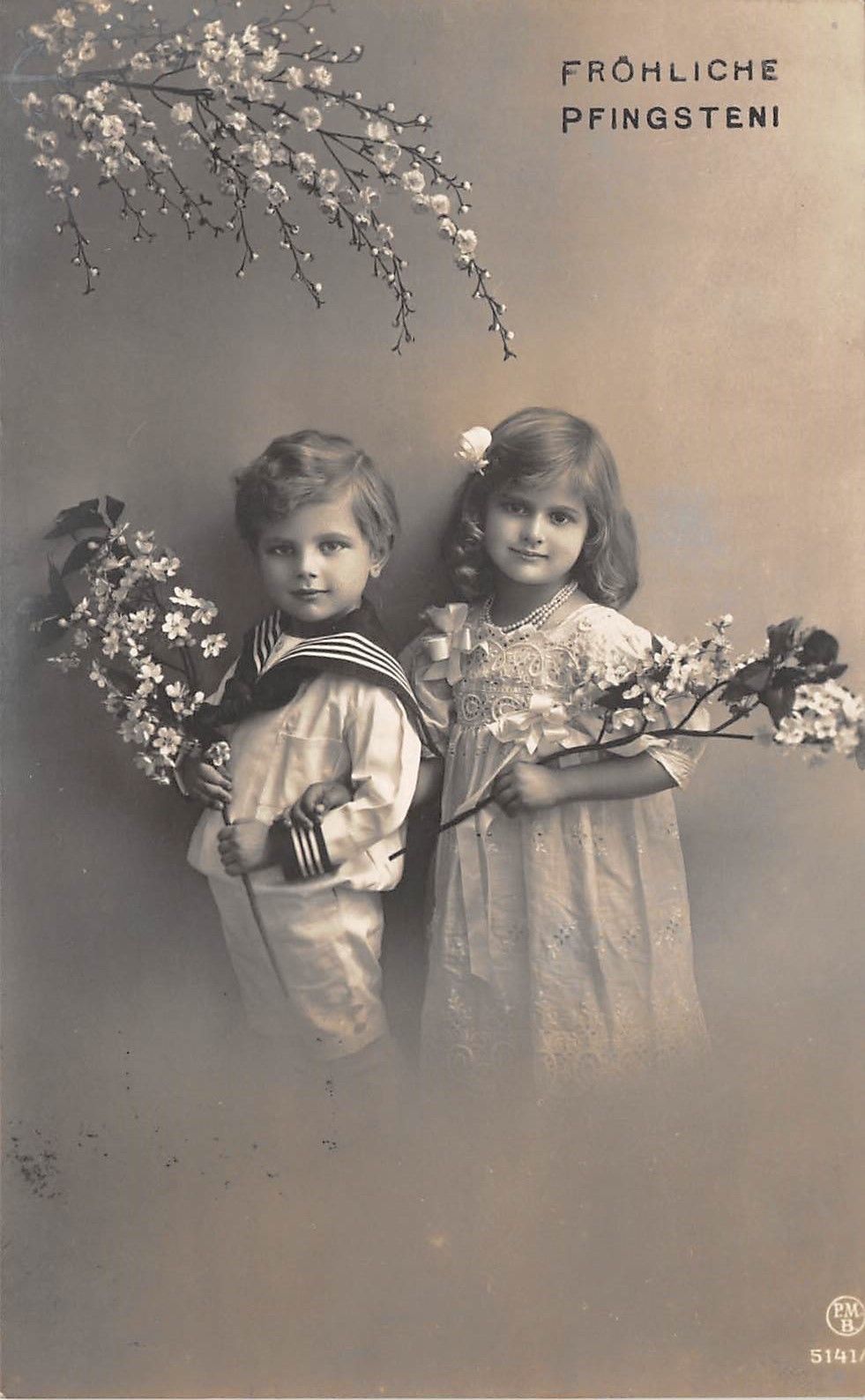 BG20395 children boy and girl pfingsten pentecost germany | Europe ...