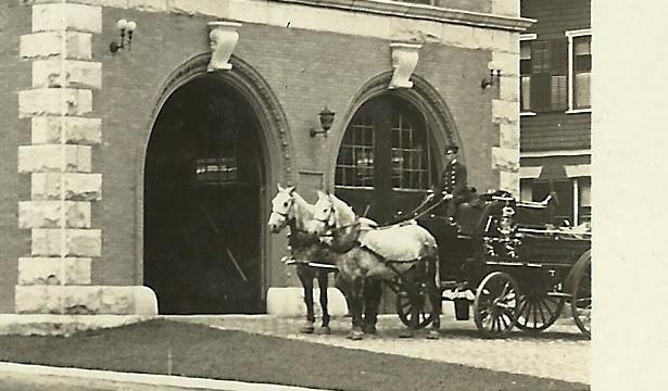 Barre VERMONT RPPC '07 FIRE DEPARTMENT Fire Station Wagon FIREMEN nr ...