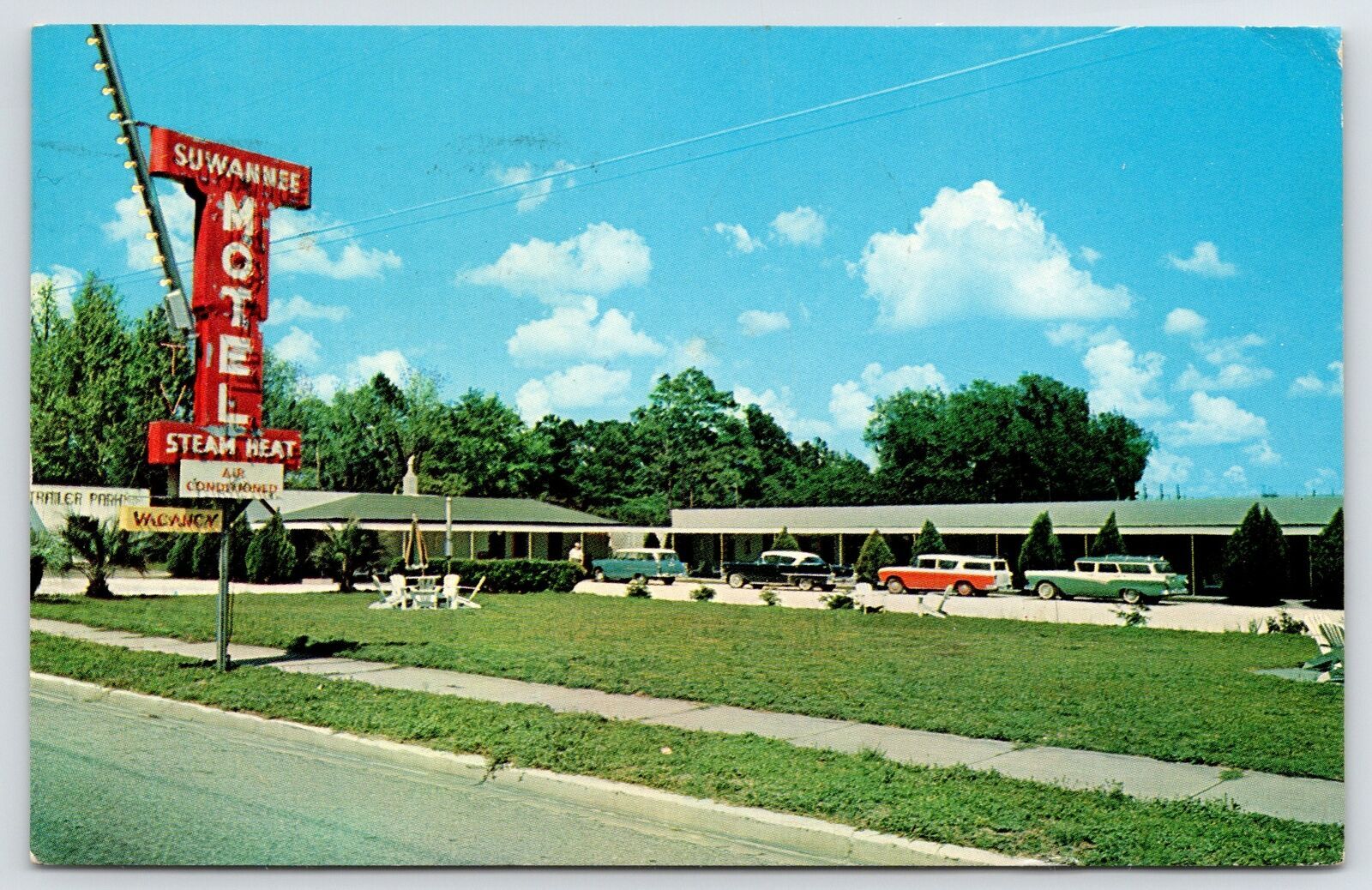 Jasper FL Close Neon Sign~Suwanee Motel~3 Station Wagons~Cadillac Coupe ...