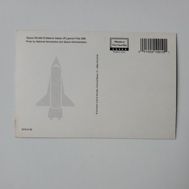 Endeavor Blast Off Space Shuttle Kennedy Space Center Launch Pad 39B ...