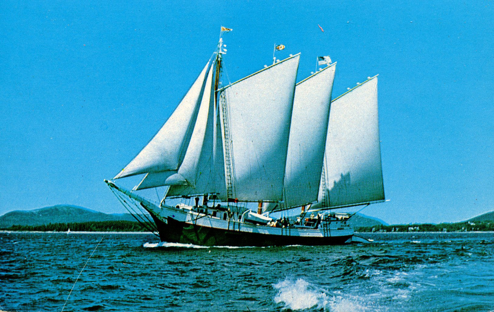 Three Masted Cruise Schooner "Victory Chimes" (Sailing) | Topics ...