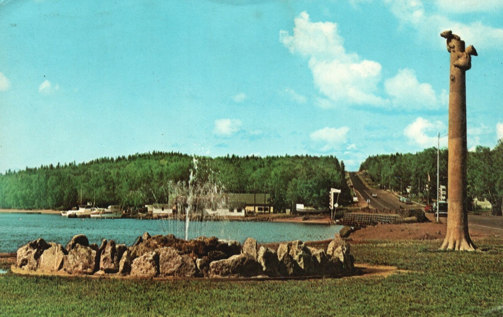 Vintage Postcard Bear Tree Park Monument Stone Native Fountain Grand ...