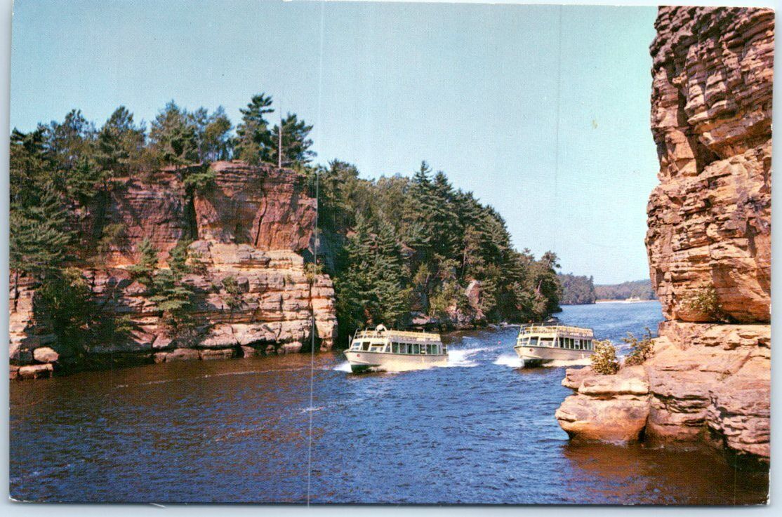 Postcard - The Jaws of the Dells - Upper Dells of the Wisconsin River ...