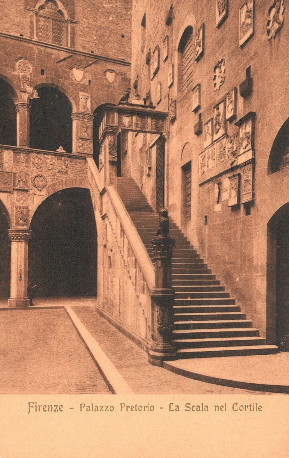 Vintage Postcard Firenze Palazzo Pretorio La Scala Nel Cortile Florence ...