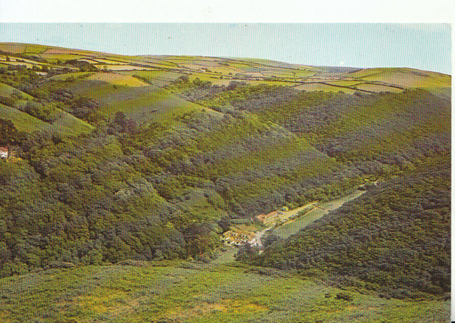Devon Postcard - Hunters Inn Looking Thro' Heddon Valley - Ref 9572A ...