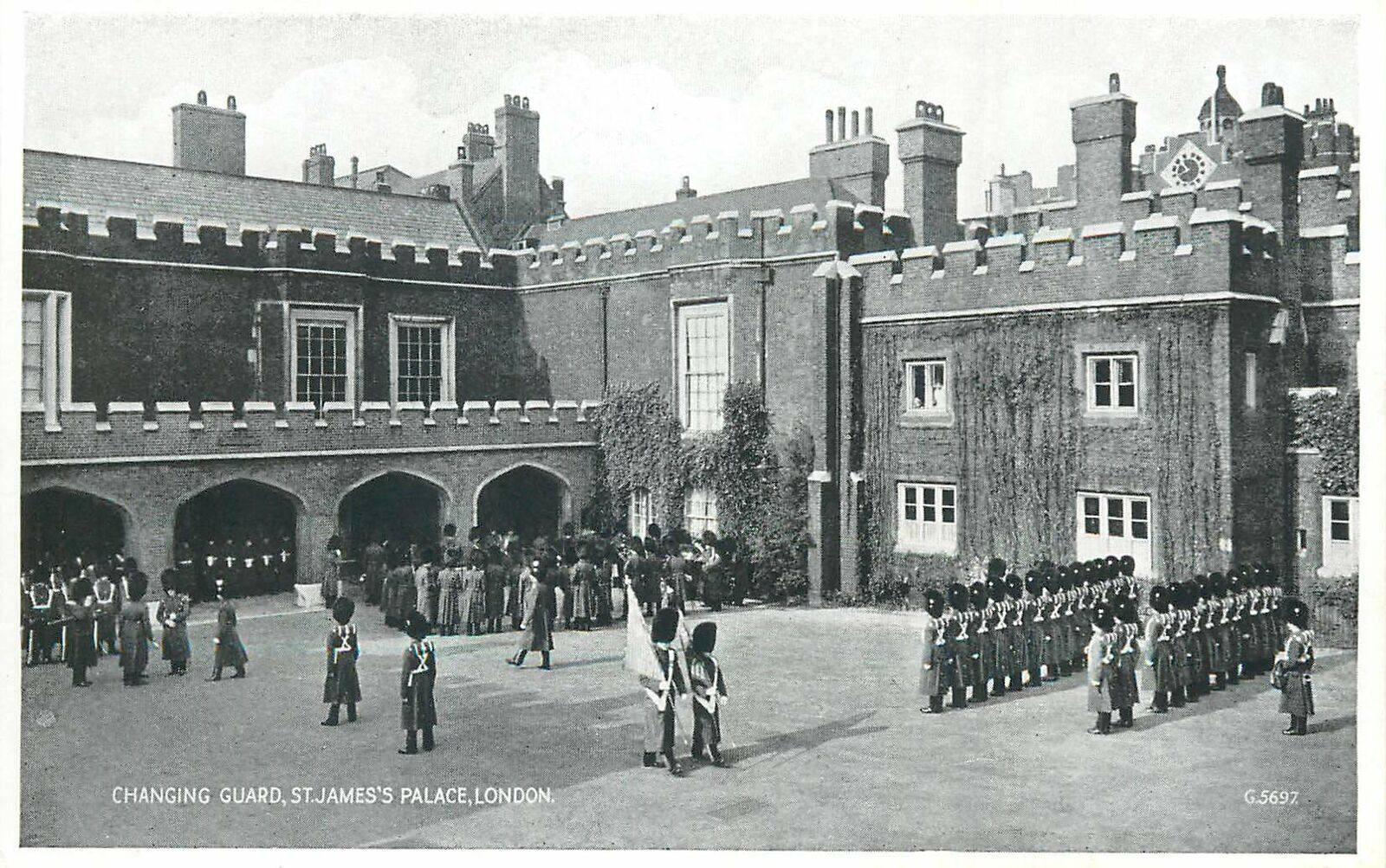 LONDON british military postcard Changing guard St James palace ...