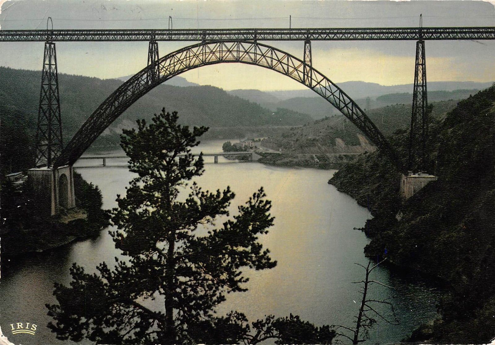 BR30331 Cantal le viaduc de gabarit France | Europe - France - Other ...