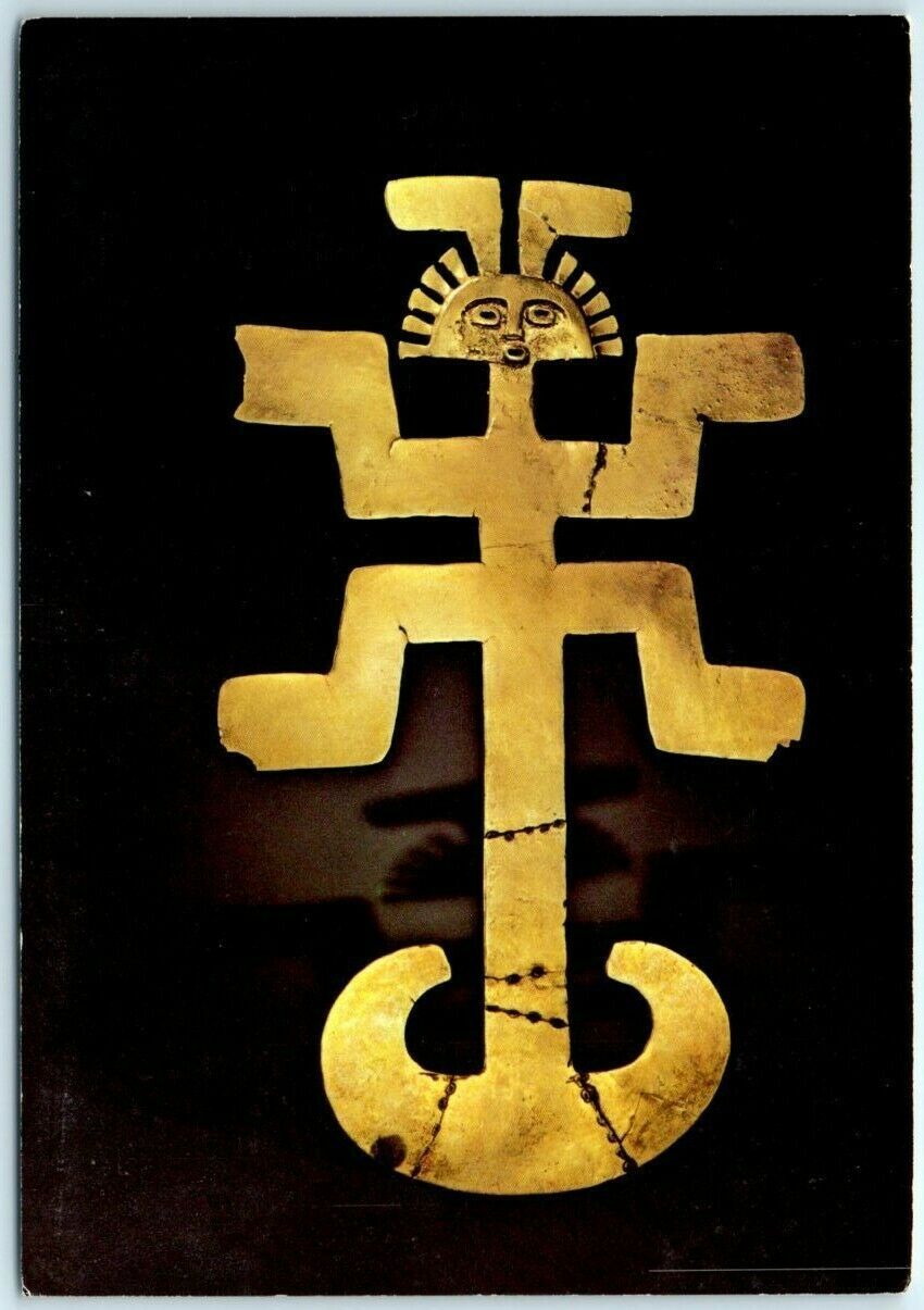 Tolima pectoral of cast and hammered gold - Museo del Oro, Bogota ...