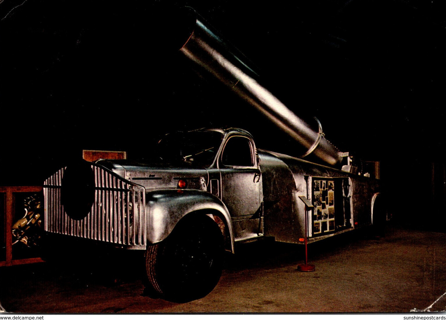 Florida Sarasota Ringling Museum Truck Cannon Donated By Bruno Zacchini ...