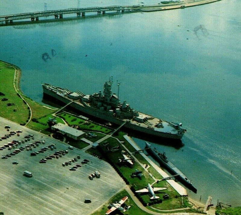 Battleship U.S.S. Alabama, Mobile Bay, Submarine Drum,Tensaw River ...