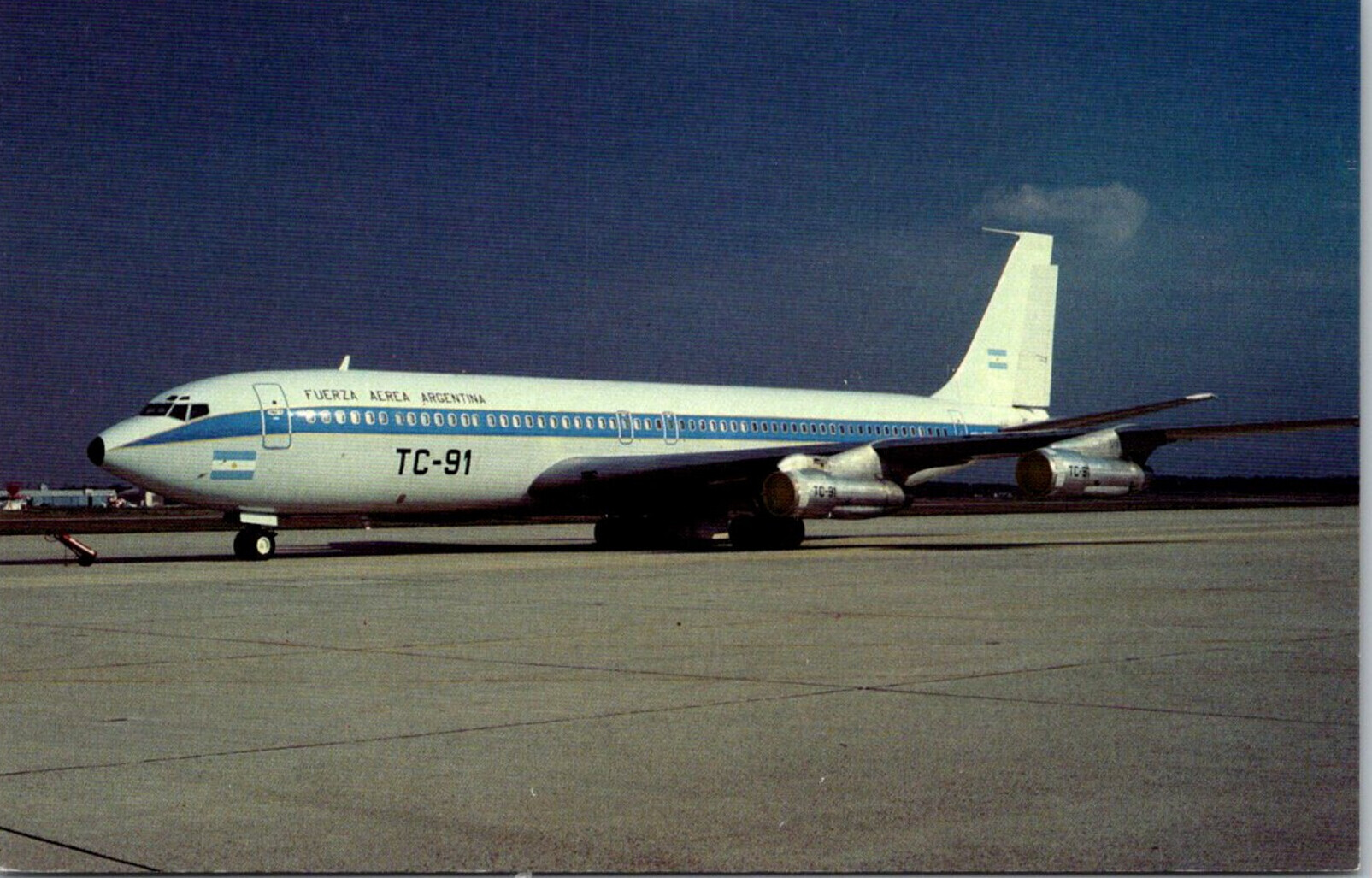 Airplanes Fuerza Aerea Argentina Boeing B-707-387B At Andrews Air Force ...