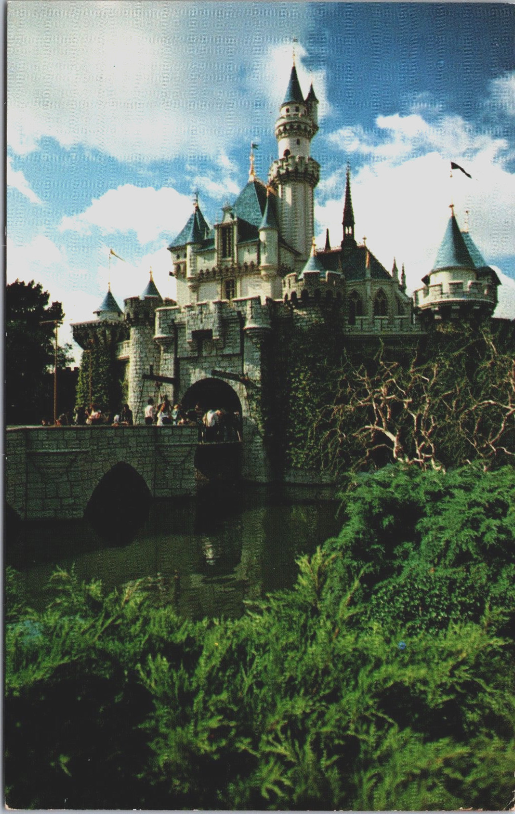 Disneyland Anaheim Gateway To The Land of Fantasy Vintage Postcard B207 ...