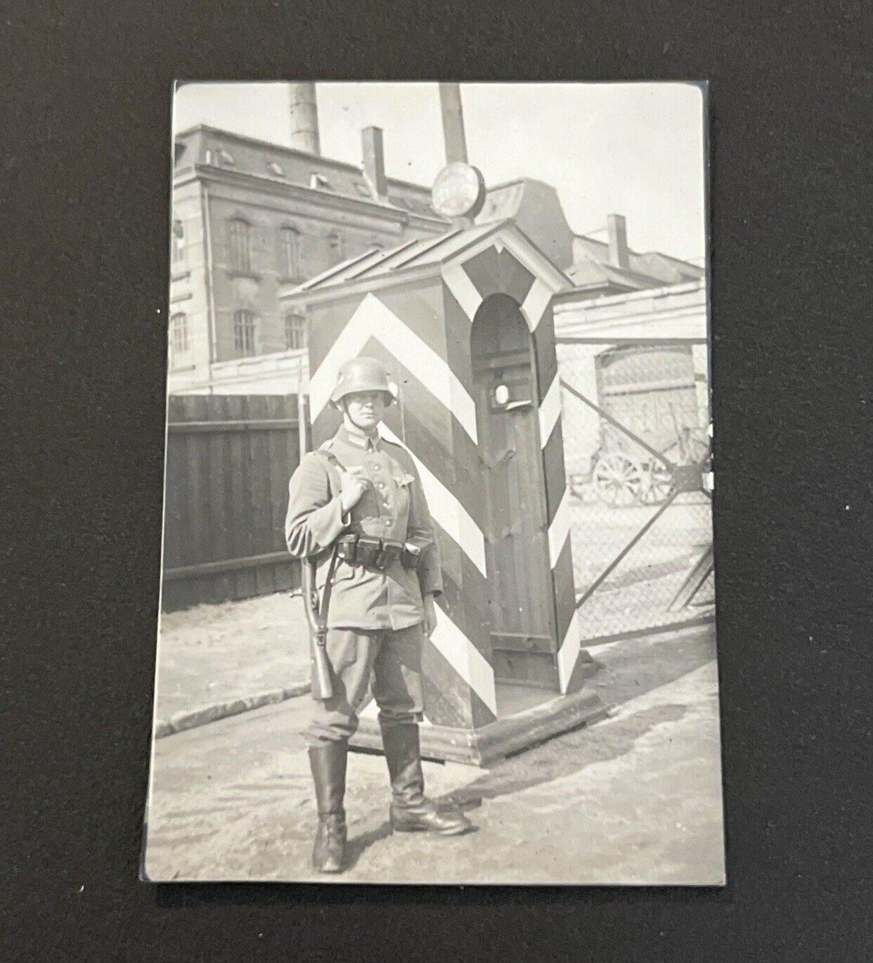 STEEL HELMET Sentry Guard Watch WW2 WWII German Third Reich Military ...