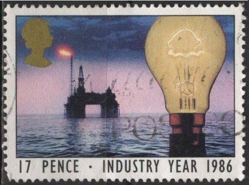 Great Britain 1129 (used) 17p Industry Year: oil rig, light bulb (1986 ...