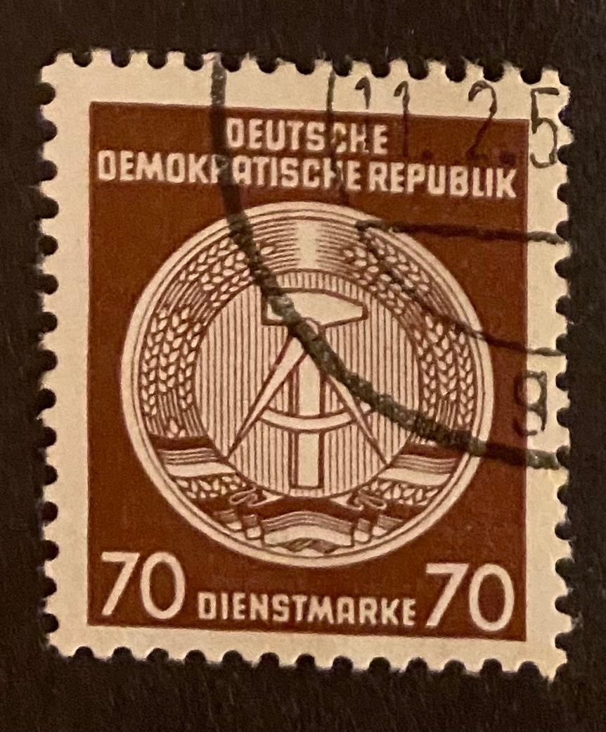 Rare Deutsche Demokratische Republik 70 Dienstmarke German Brown ...