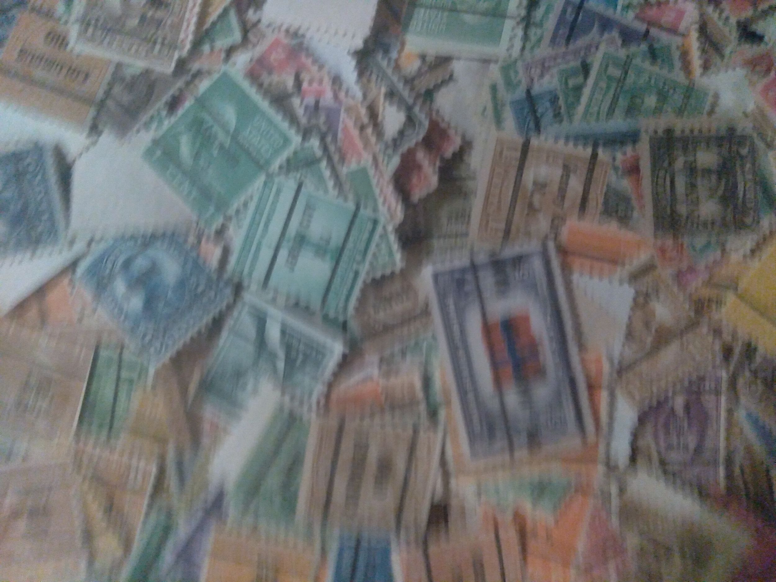 BARGAIN STAMP PRICE TEST: 100 US Stamps All Different. Dealers Choice ...