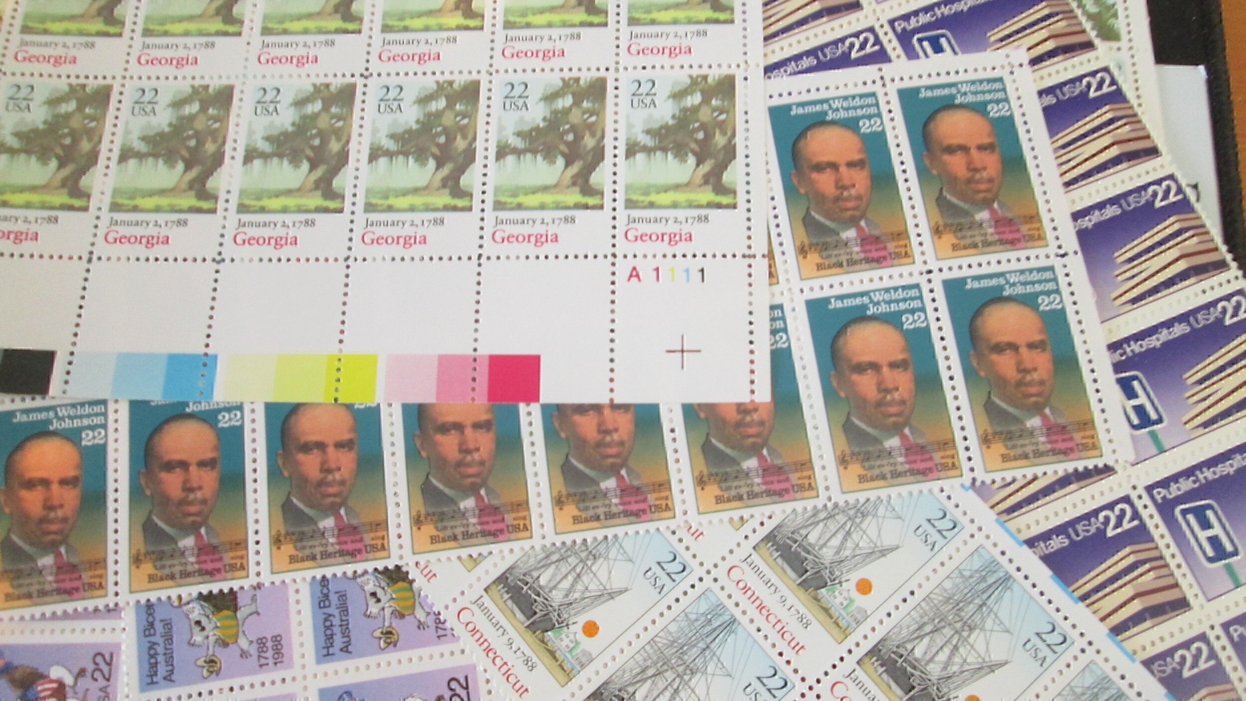 US Discount Postage 382x 22c Stamps Face $82.04 MNH | United States ...