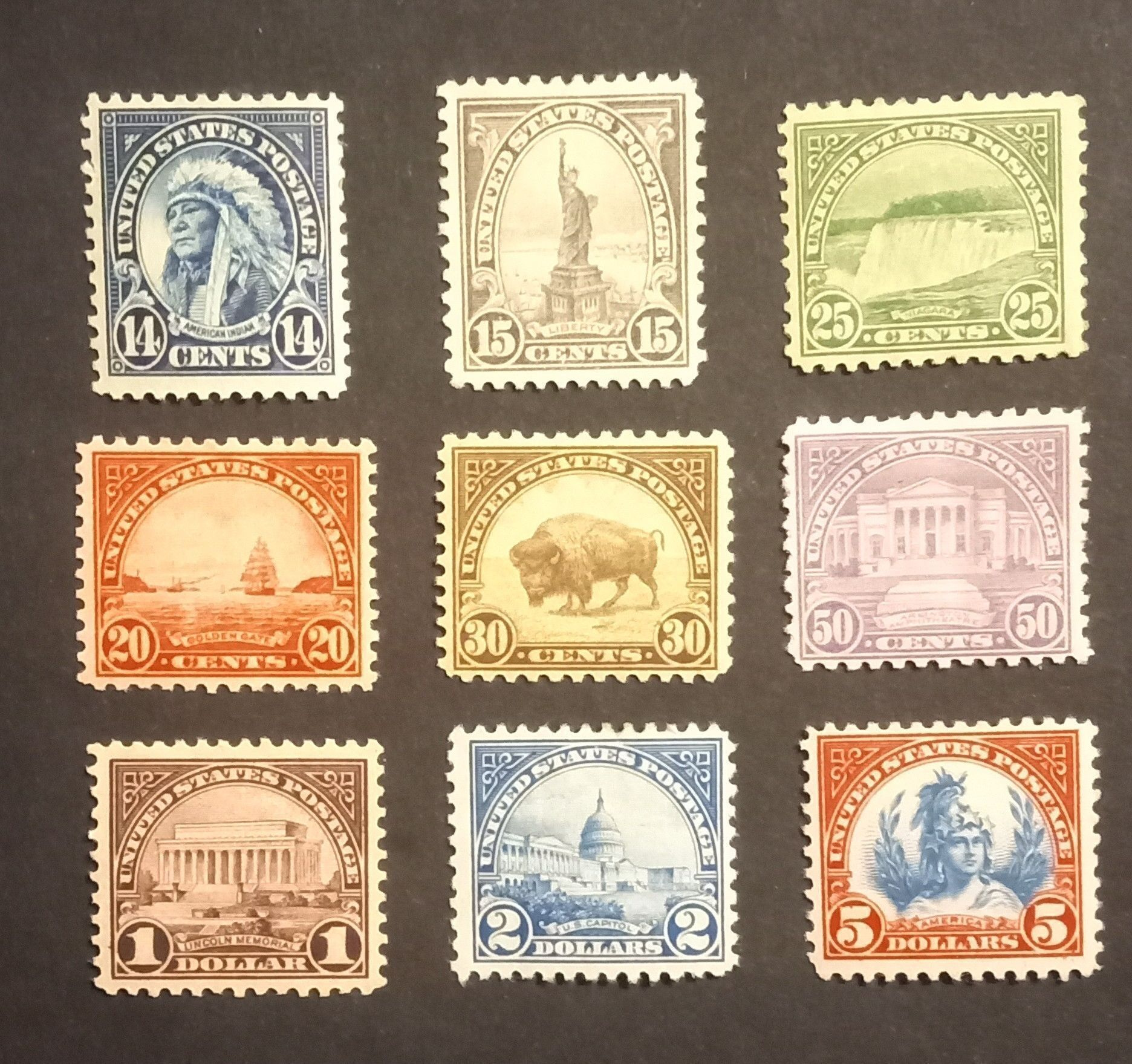 573 -565 Fabulous set.! | United States, General Issue Stamp / HipStamp