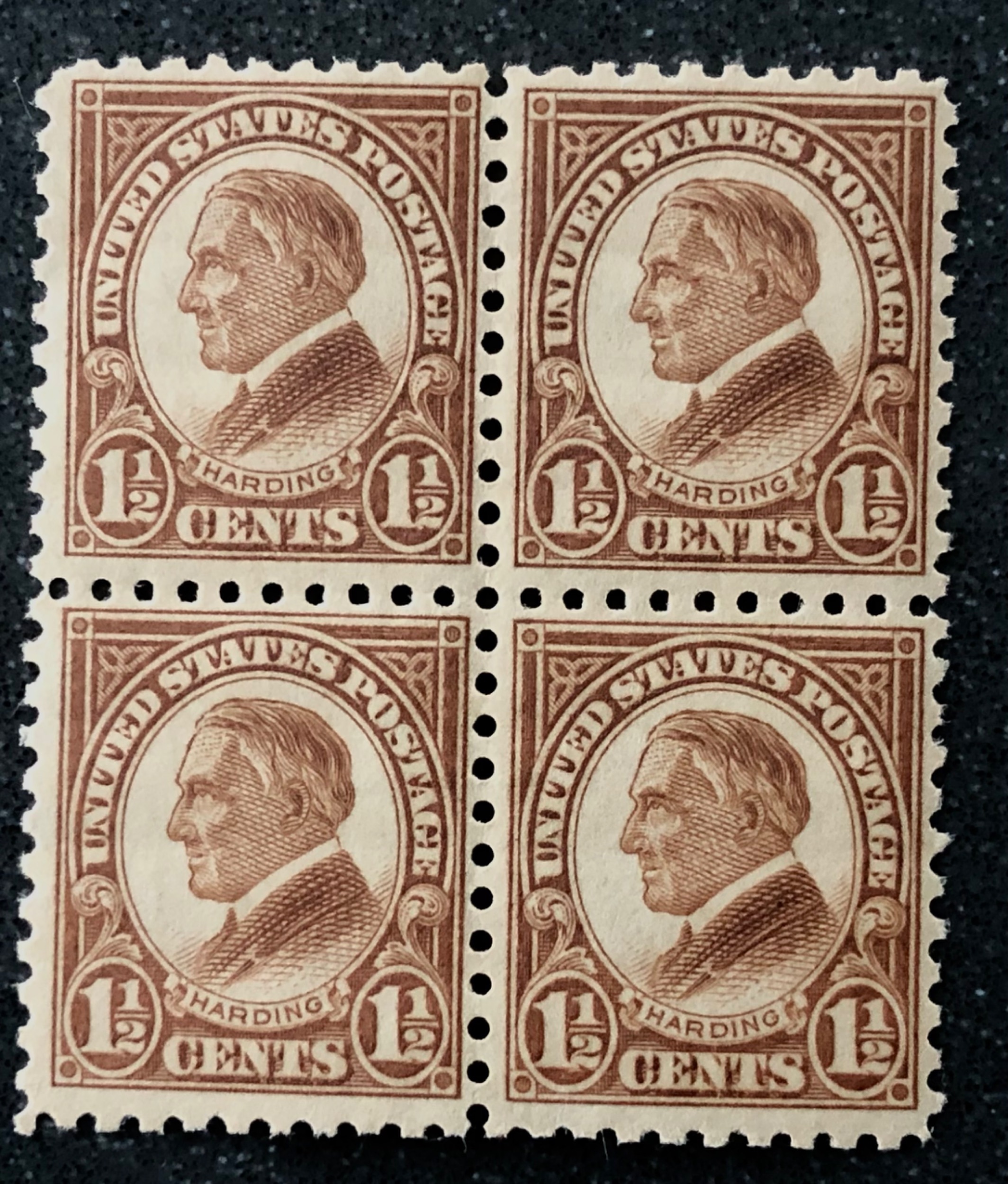 US scott# 582 1925 1 1/2 c Harding block of 4 well centered stamps MNH ...